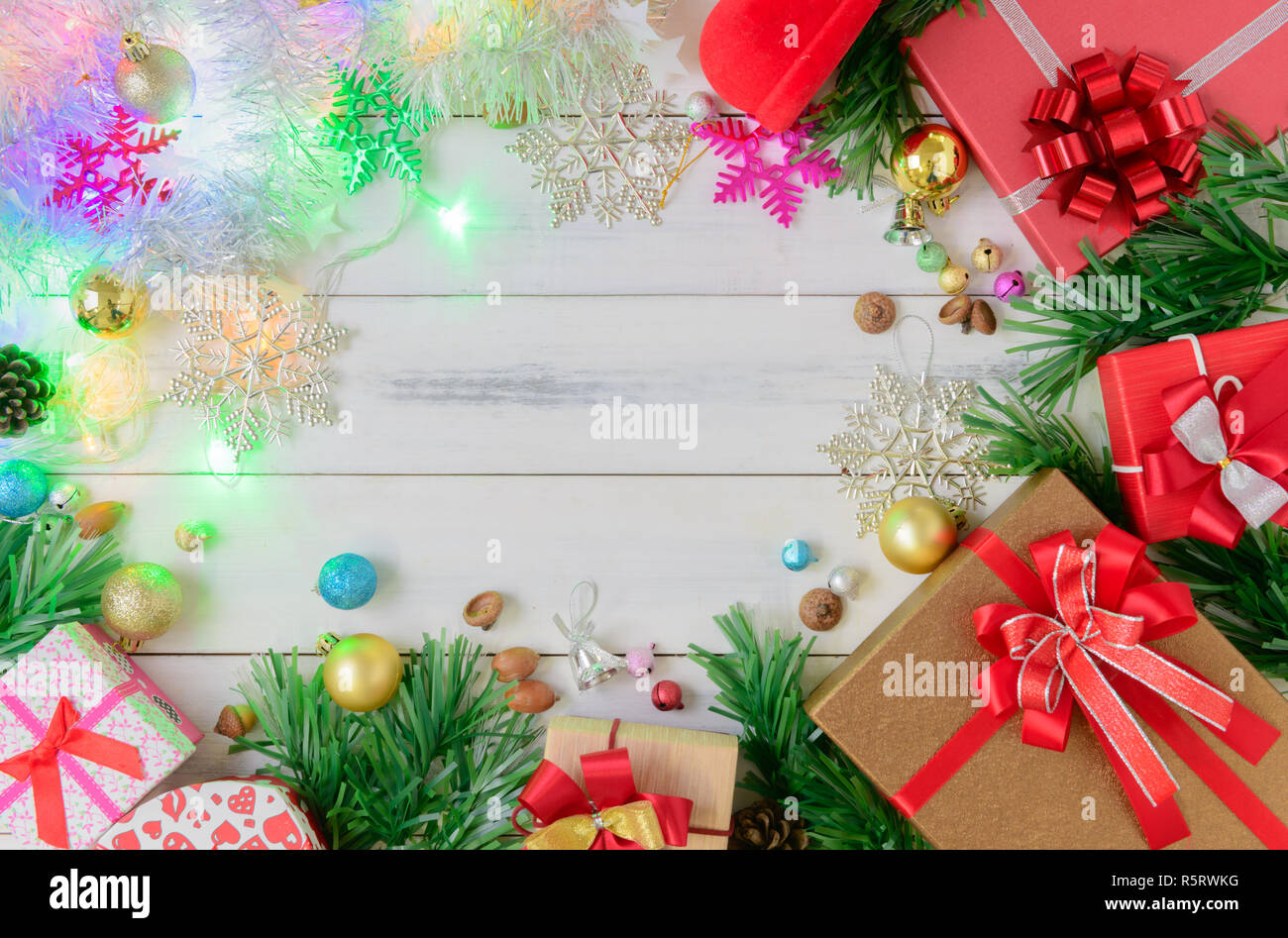 Christmas gift box. Christmas presents with decorations and light on ...