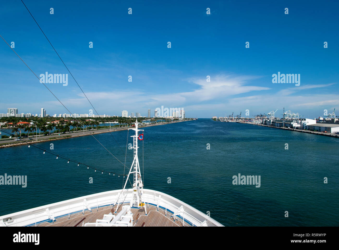 The view of Miami city Main Channel, the gateway to Atlantic Ocean ...