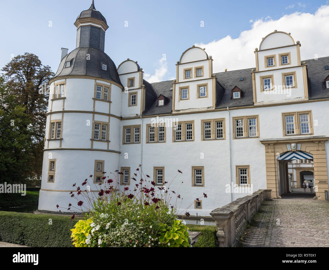 the castle of neuhaus near paderborn Stock Photo - Alamy