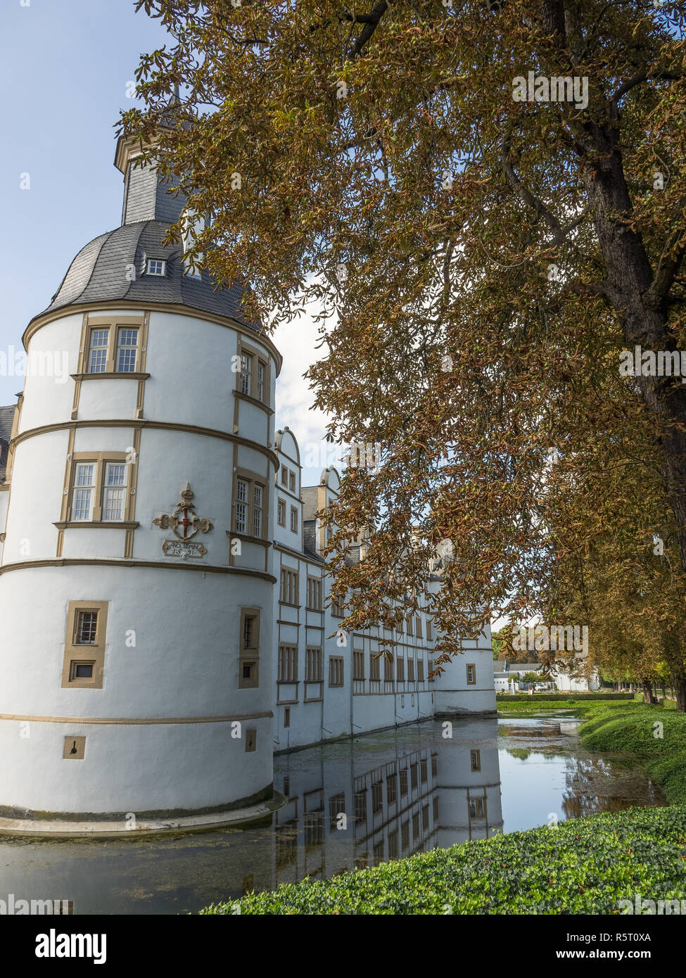 the castle of neuhaus near paderborn Stock Photo - Alamy
