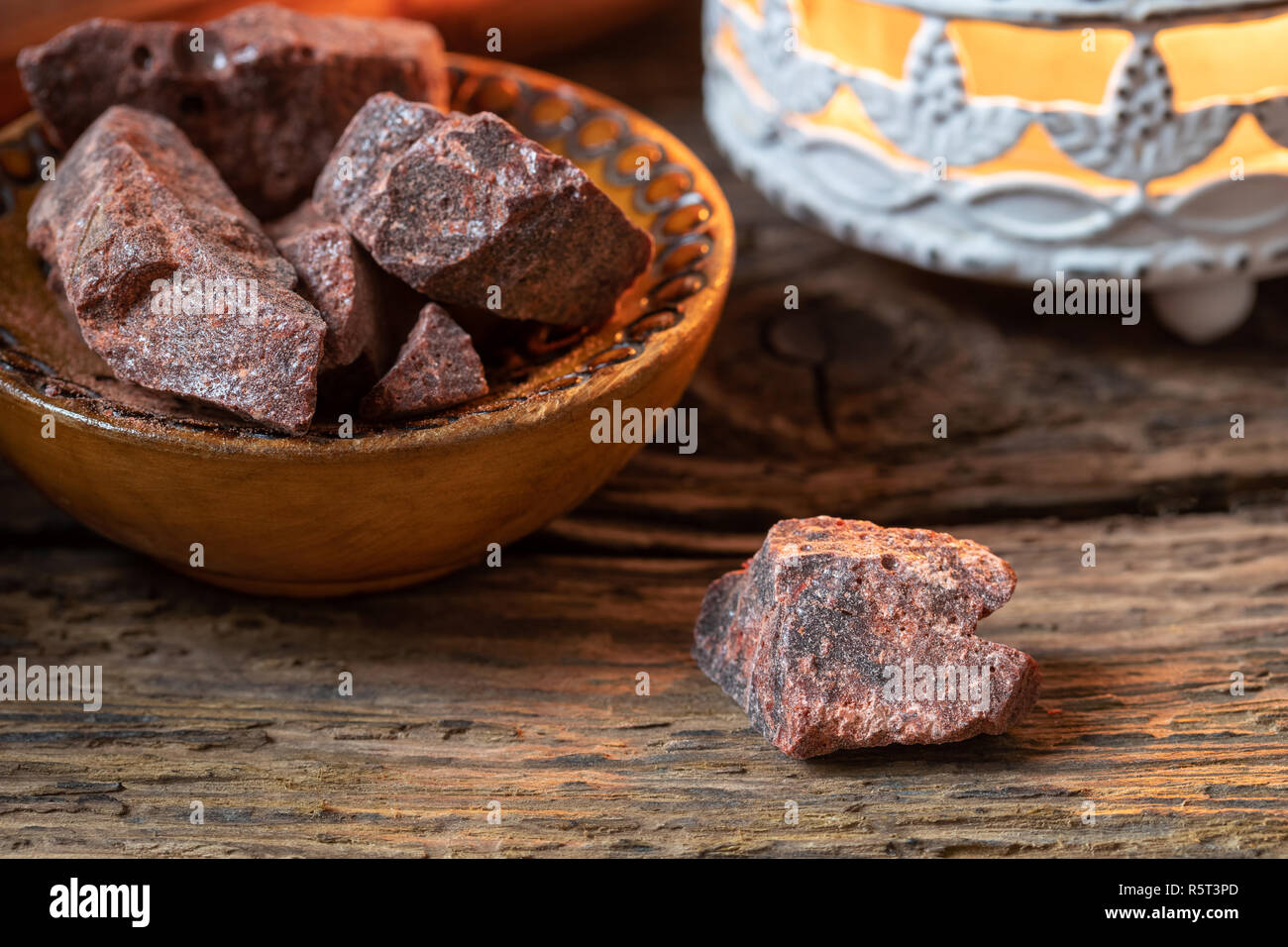 Daemonorops draco hi-res stock photography and images - Alamy