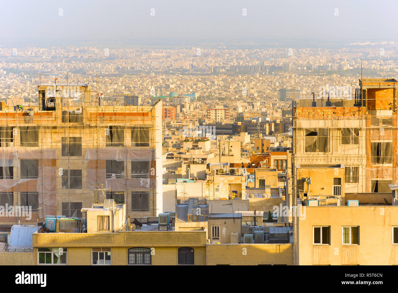 Teheran iran at sunset hi-res stock photography and images - Alamy