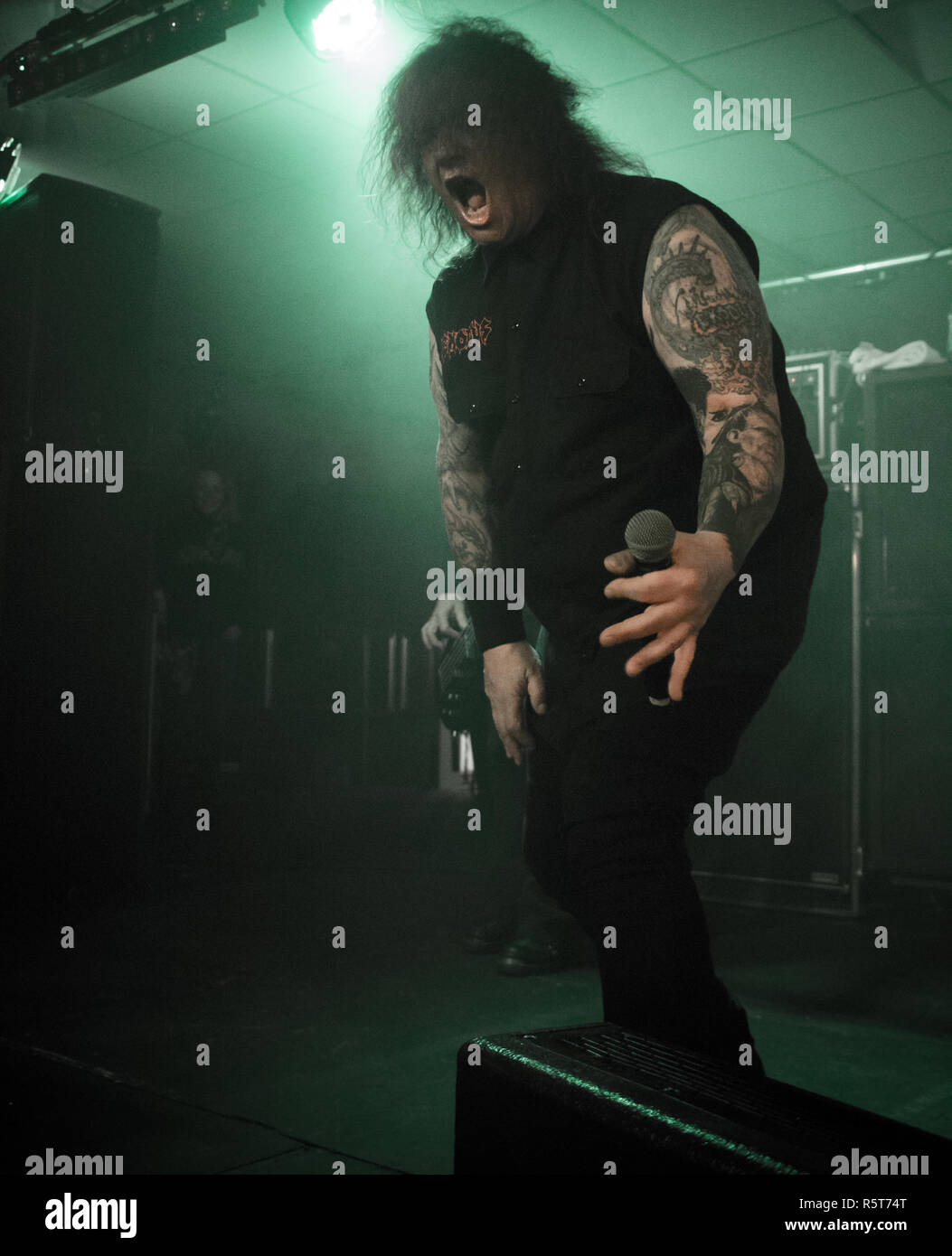 Exodus singer hi-res stock photography and images - Alamy