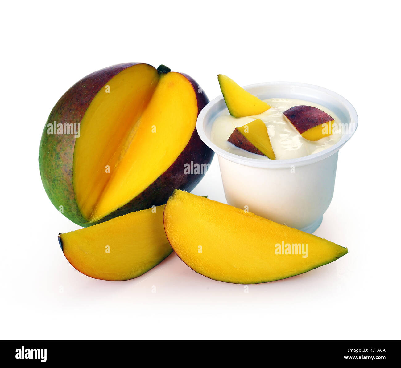 Yoghurt mango hi-res stock photography and images - Alamy