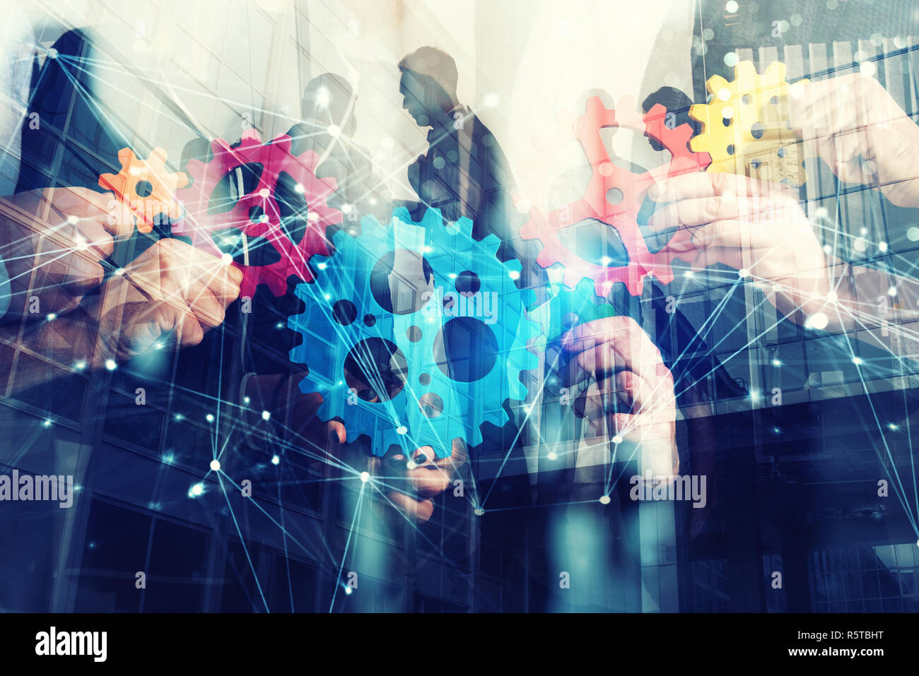 Double gear hi-res stock photography and images - Alamy