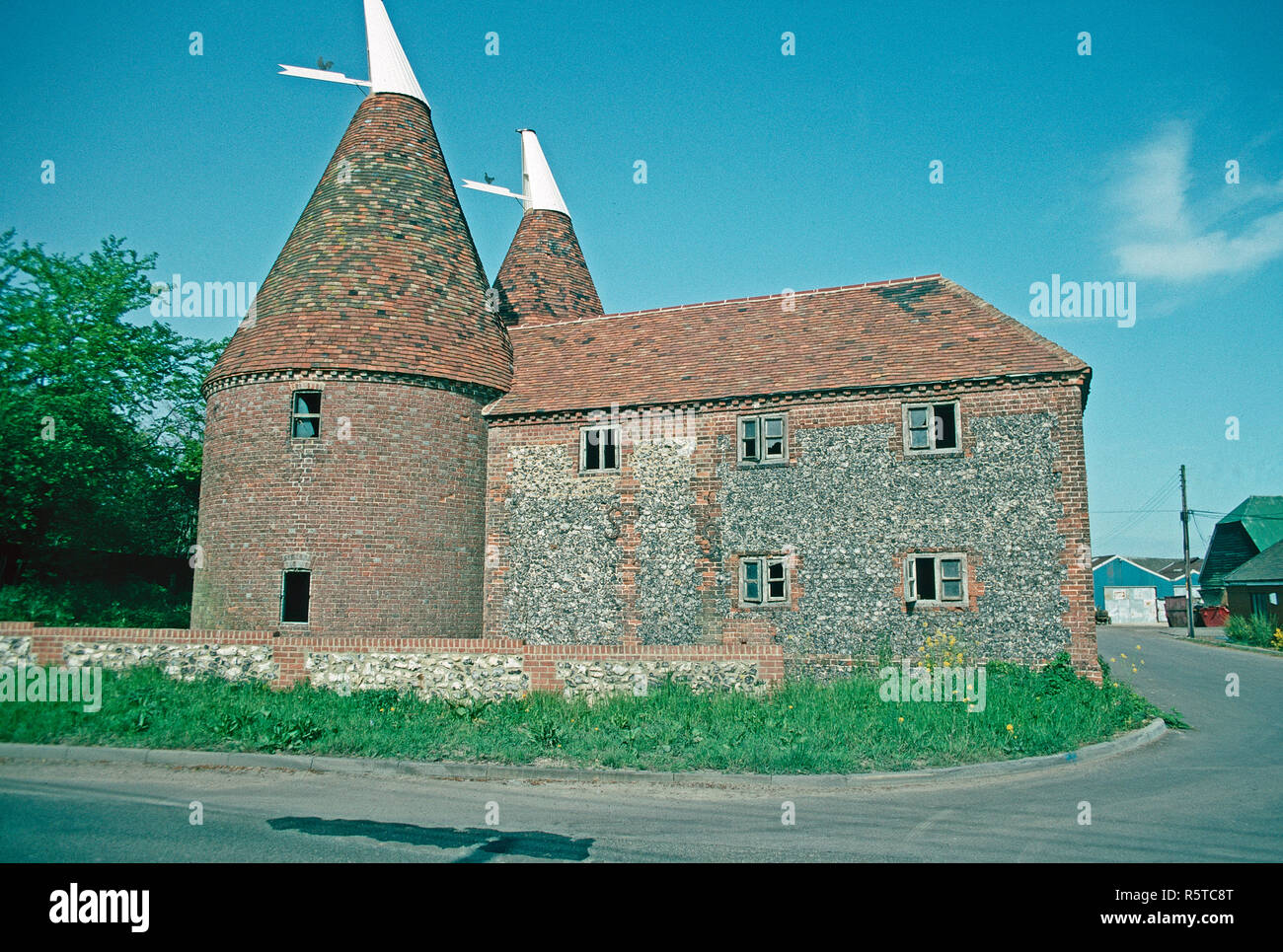 Oast House Near Bean Kent UK Stock Photo - Alamy