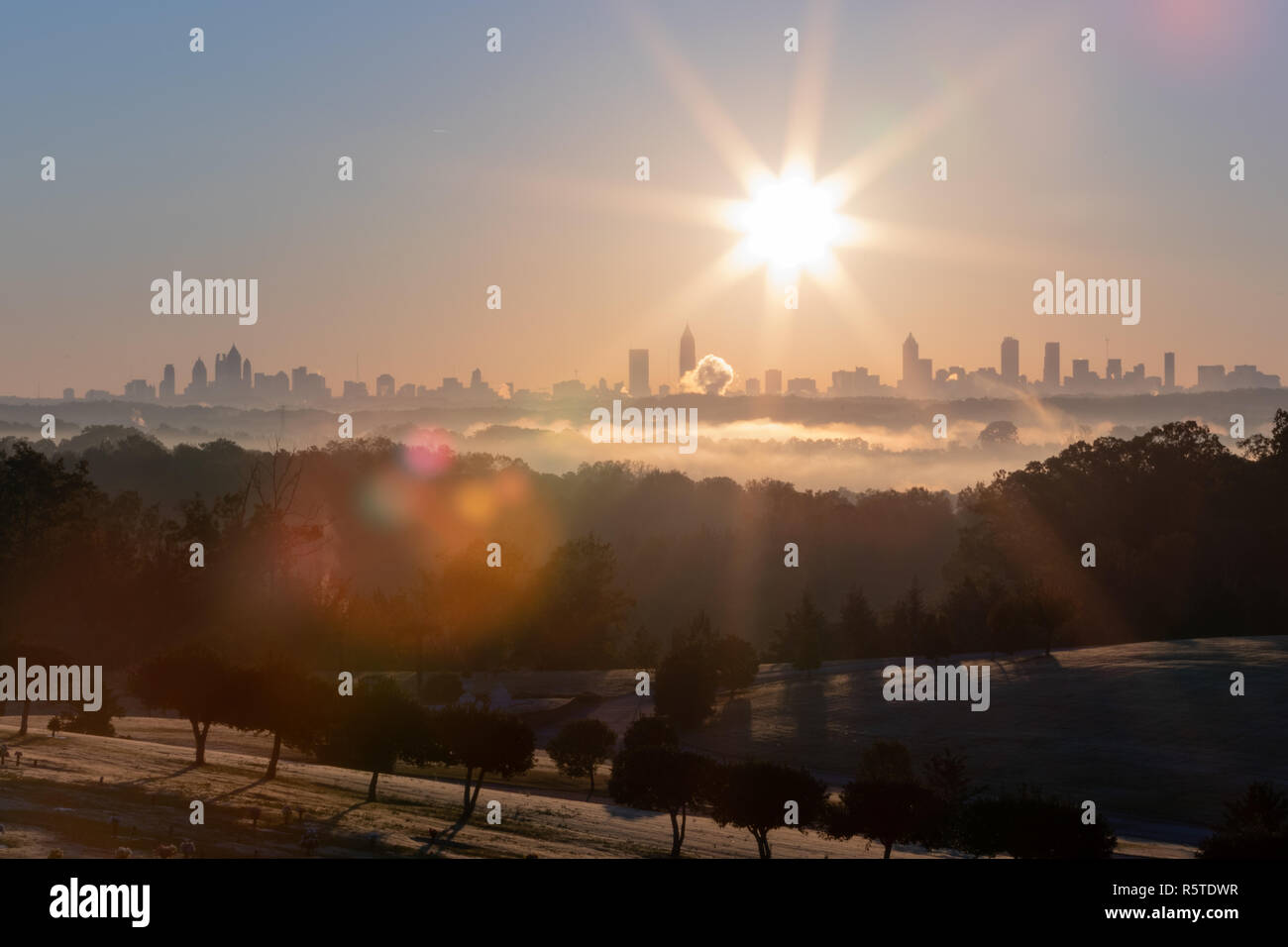 Morning sunrise over Atlanta skyline Stock Photo - Alamy