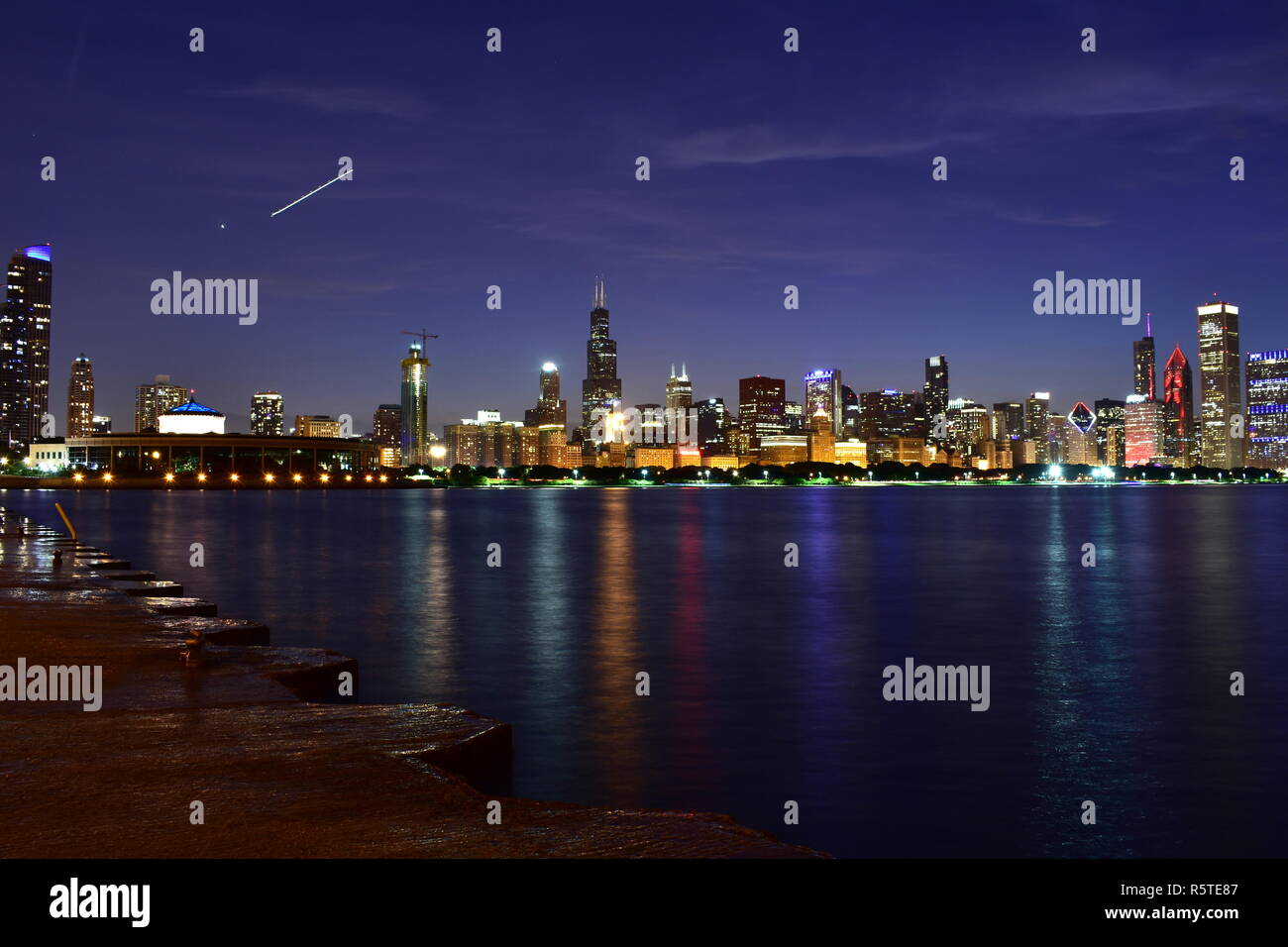 Chicago, Illinois - USA - July 1, 2018: The Beautiful Chicago Skyline ...