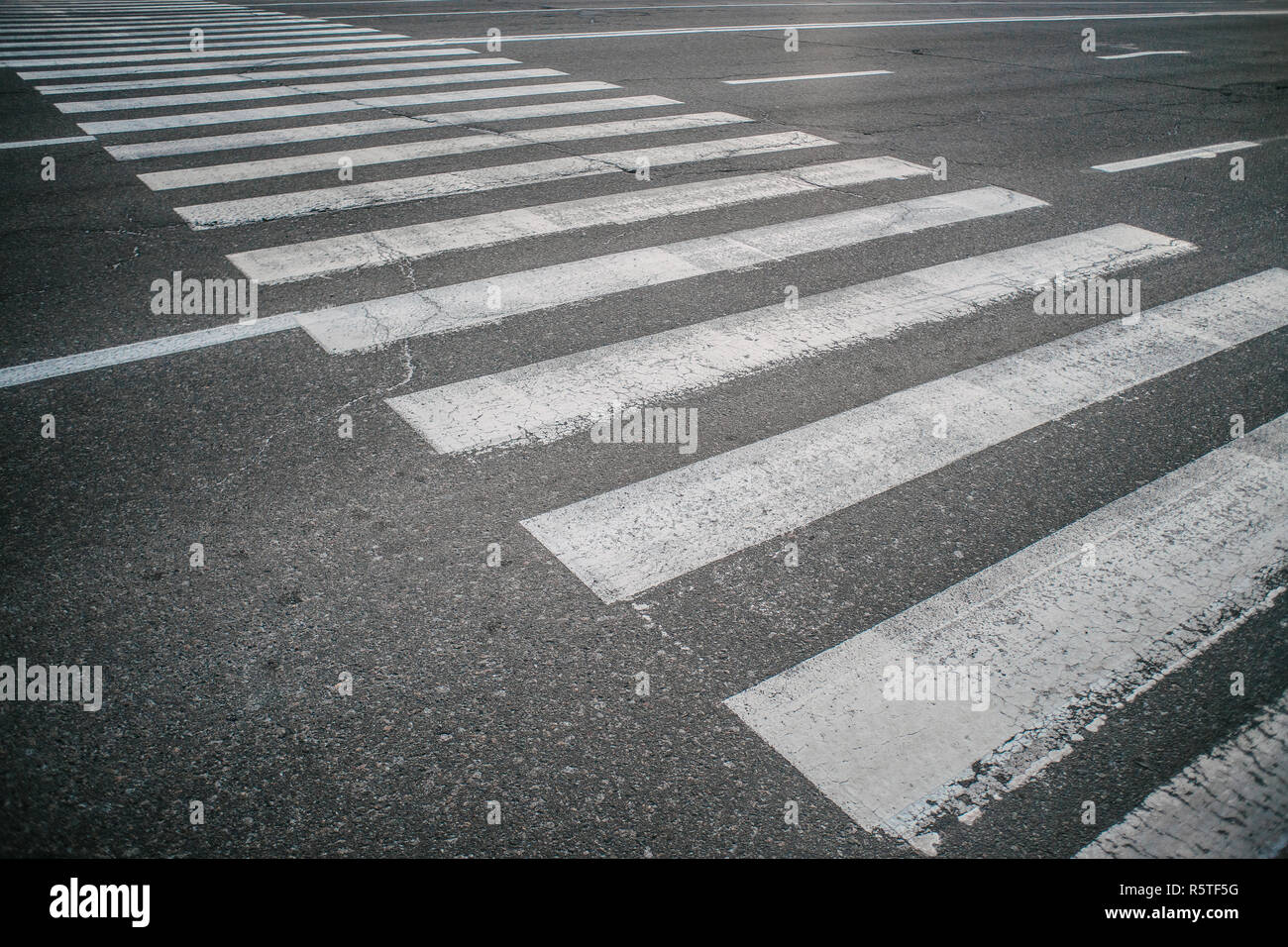 Cross symbol on concrete texture hi-res stock photography and images ...