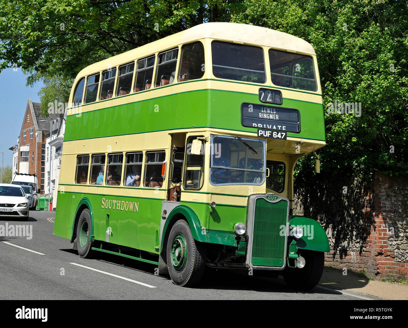 Southdown bus hi-res stock photography and images - Alamy