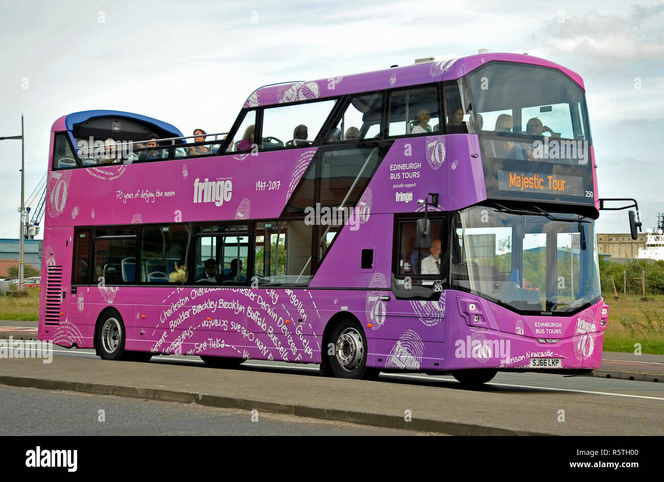 Southdown bus hi-res stock photography and images - Alamy