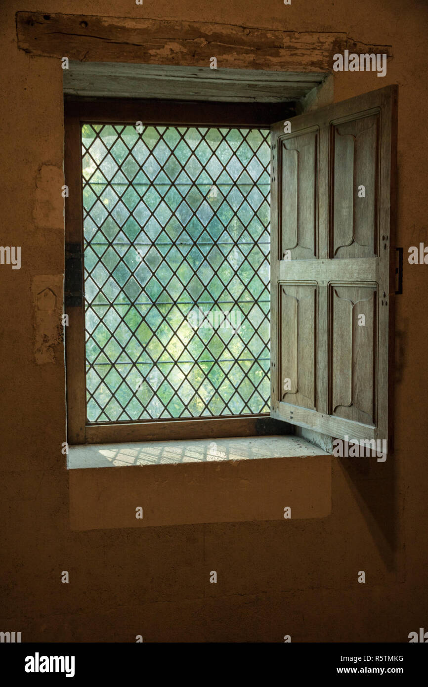 French Chateau Window High Resolution Stock Photography and Images - Alamy