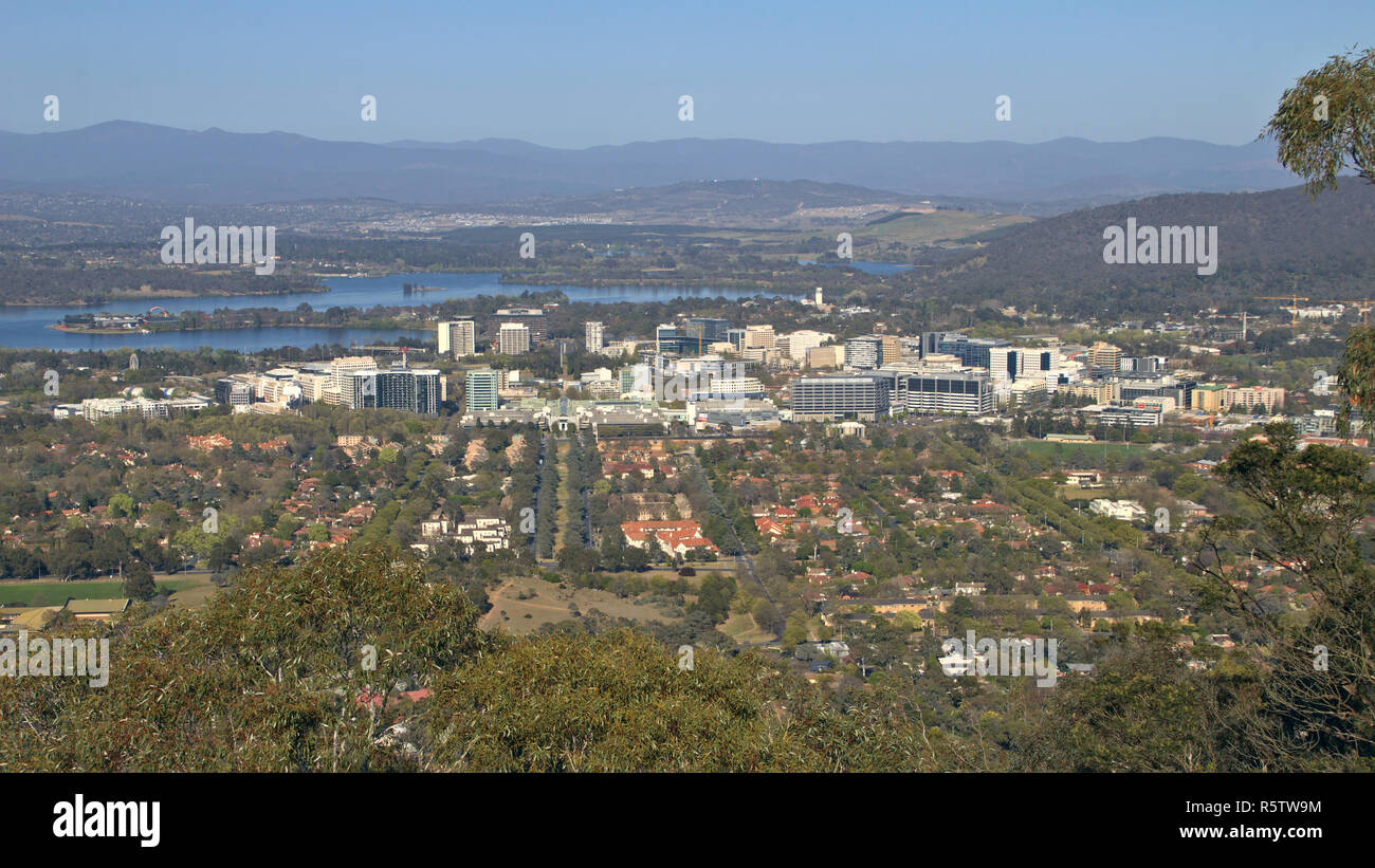 Lookout canberra hi-res stock photography and images - Alamy