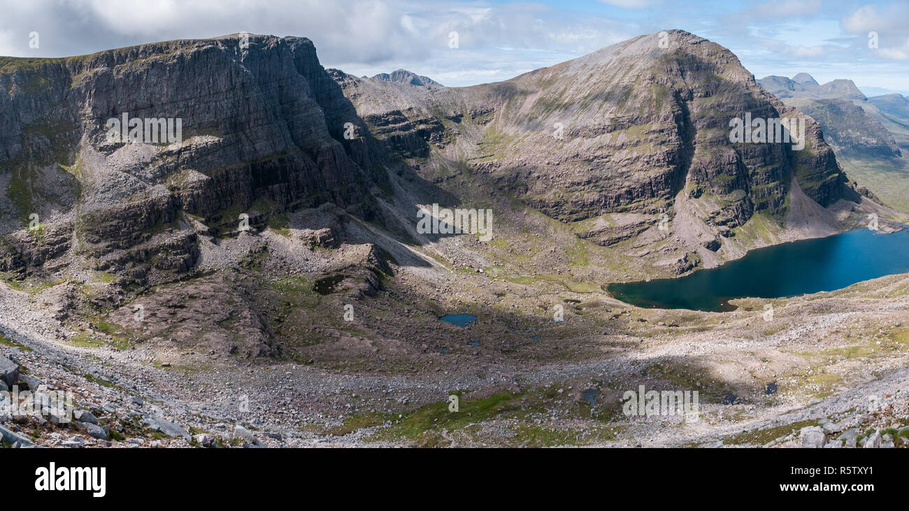 2516 ft hi-res stock photography and images - Alamy