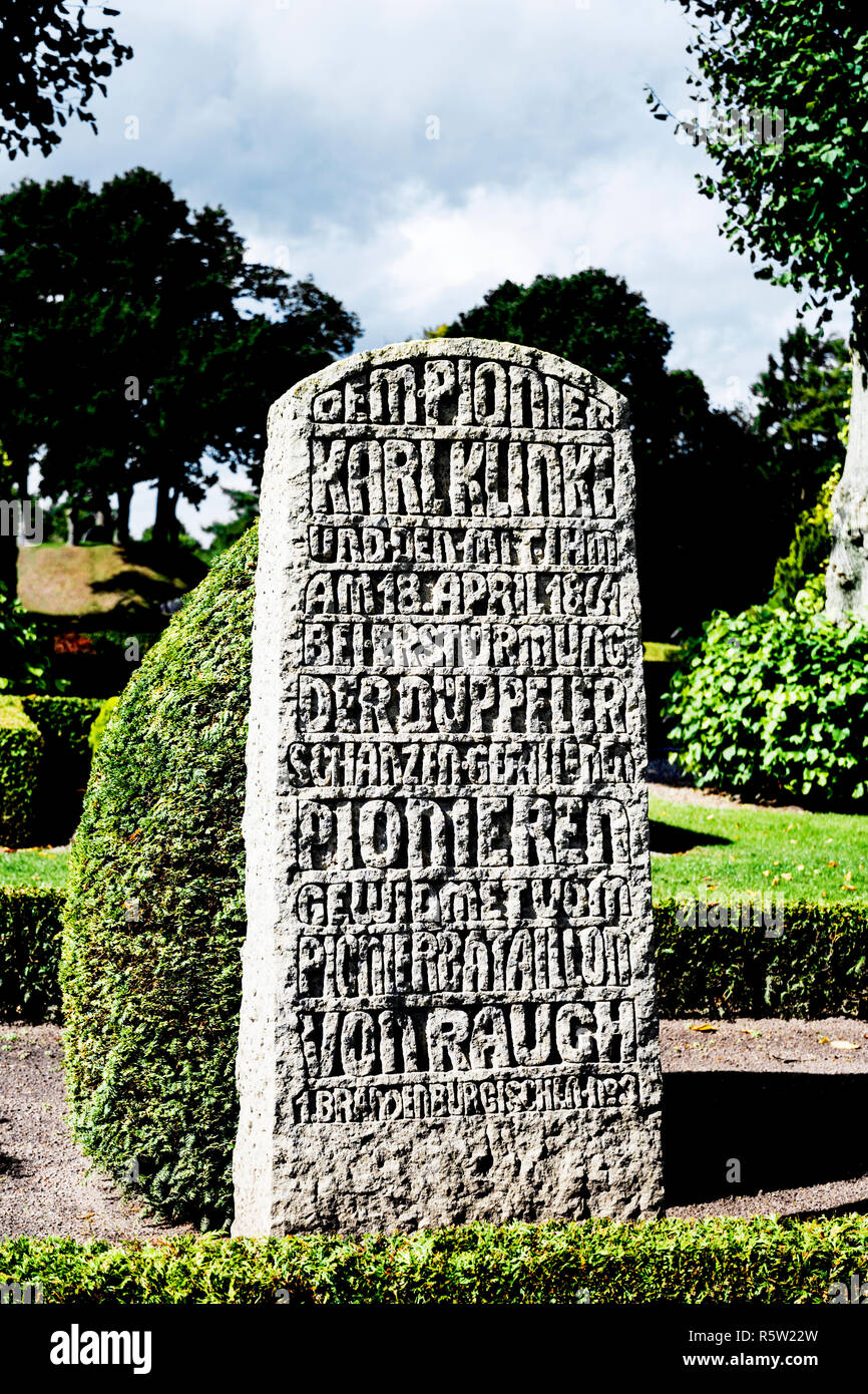 Broager (Denmark) – Church and Churchyard; Broacker (Dänemark) – Kirche ...