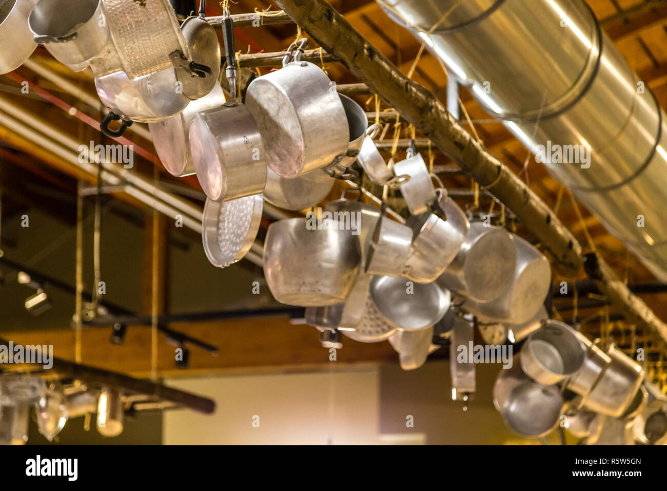 Hanging pots from kitchen ceiling hi-res stock photography and images ...