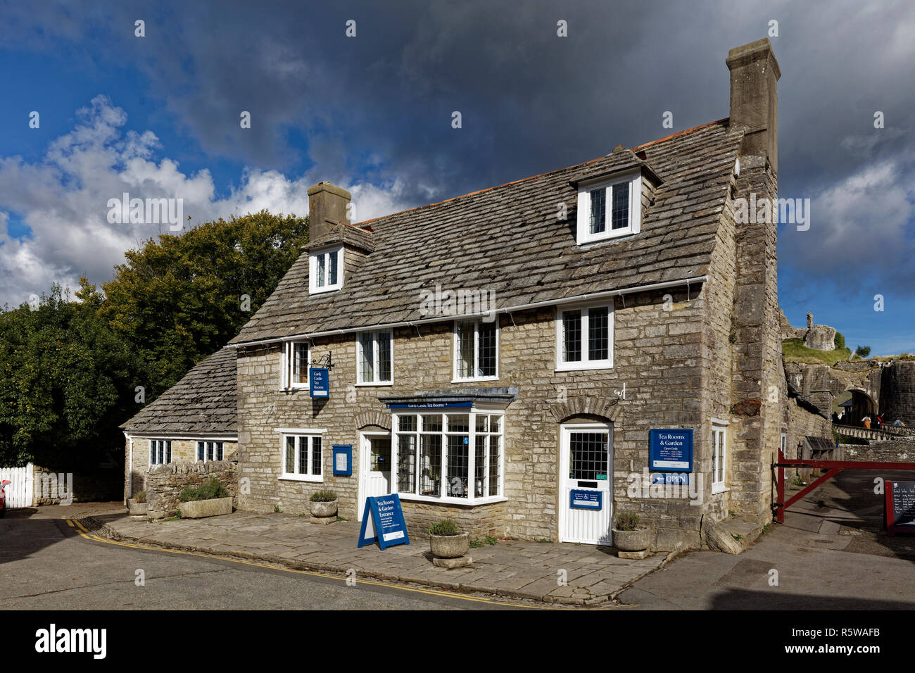Village shop in the village of Corfe Castle, Dorset Stock Photo - Alamy