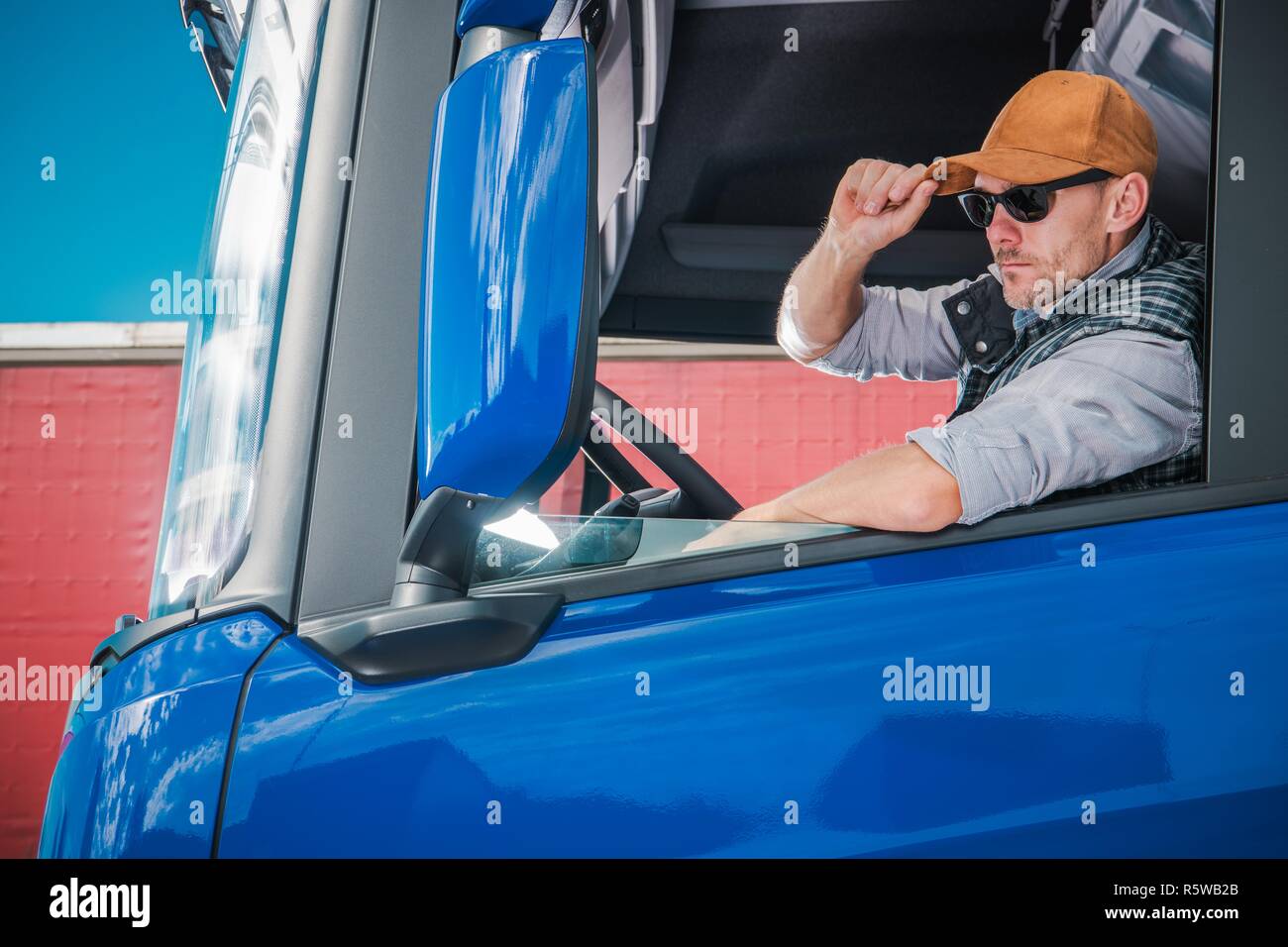 Baseball hat hi-res stock photography and images - Alamy