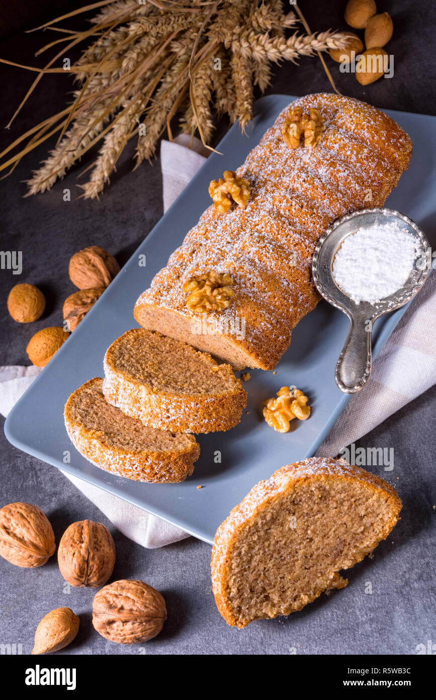 amaranth cake gluten free Stock Photo - Alamy