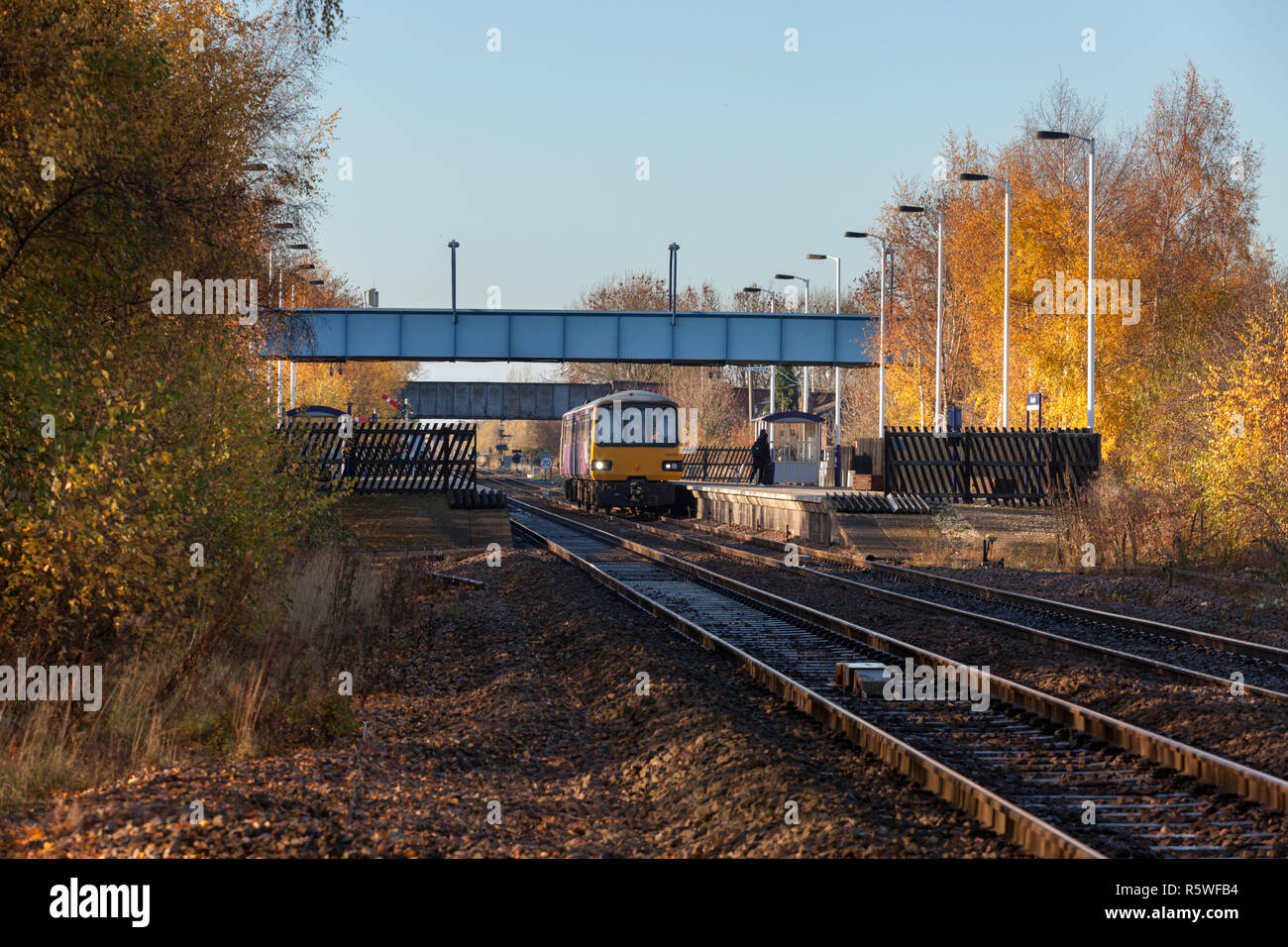 A Arriva Northern rail class 144 pacer train calls at Gilberdyke ...