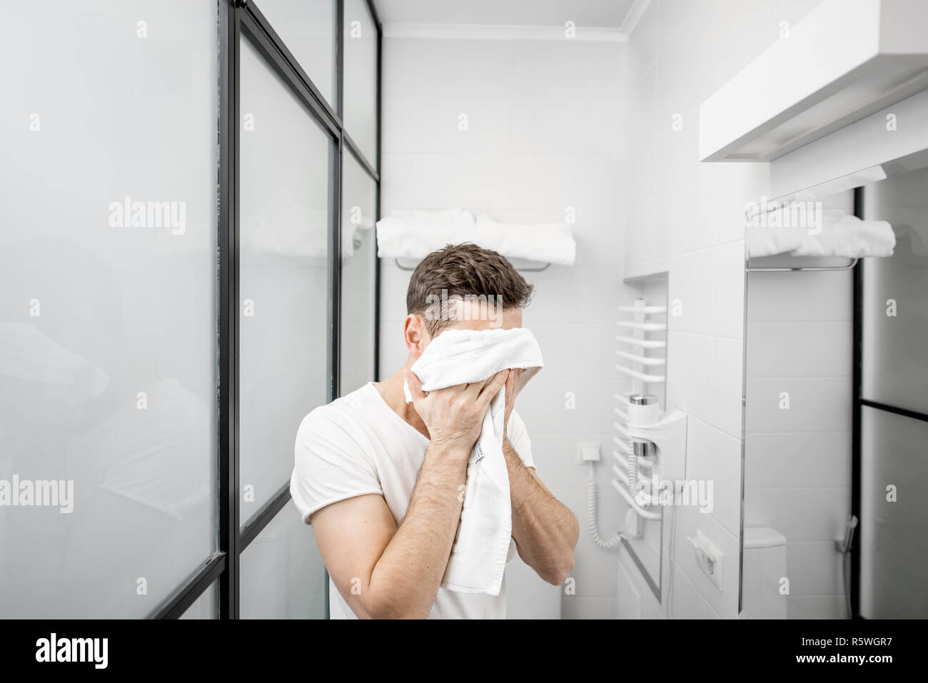 Male healthy face towel hi-res stock photography and images - Alamy
