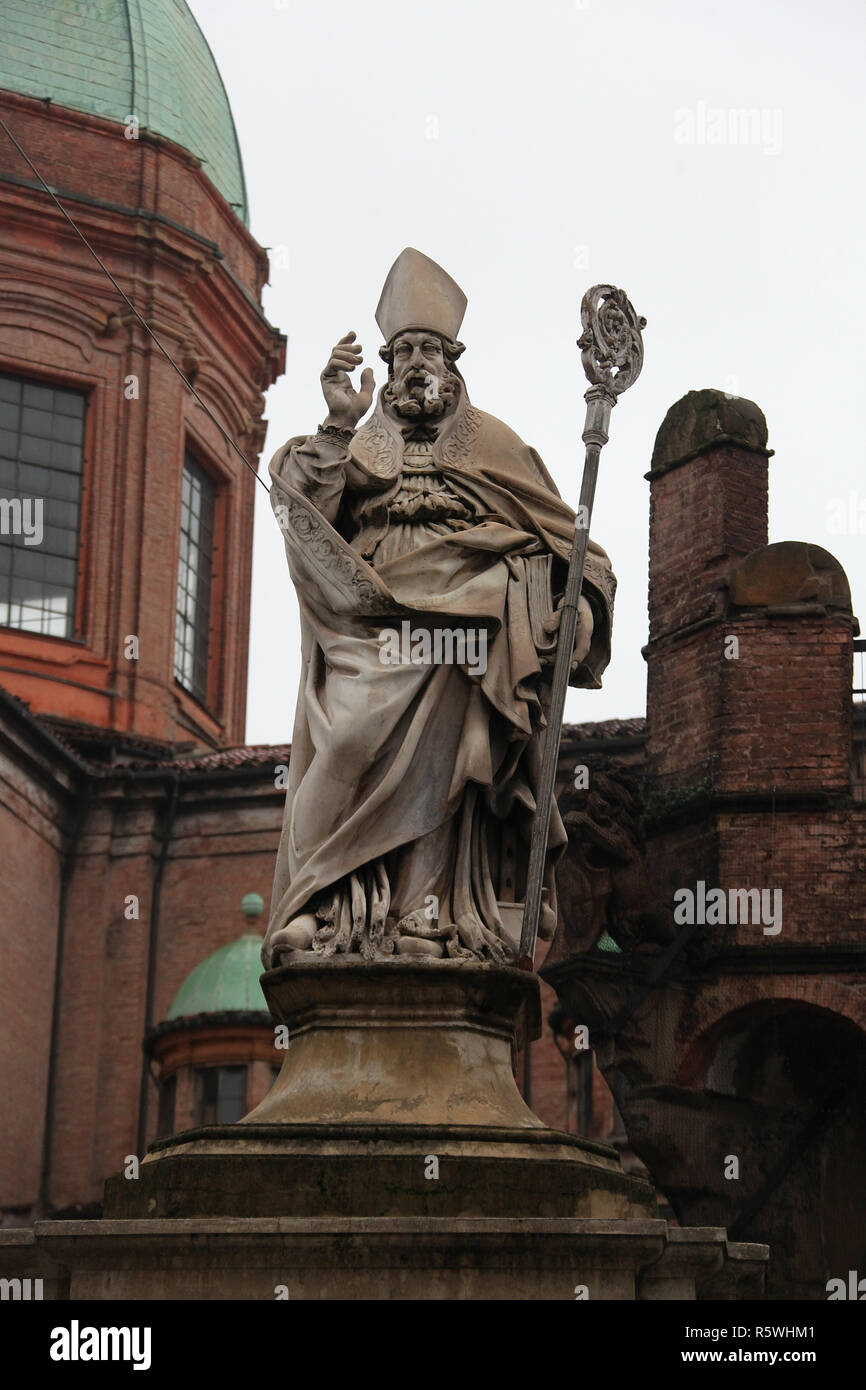 Statue of saint petronius hi-res stock photography and images - Alamy