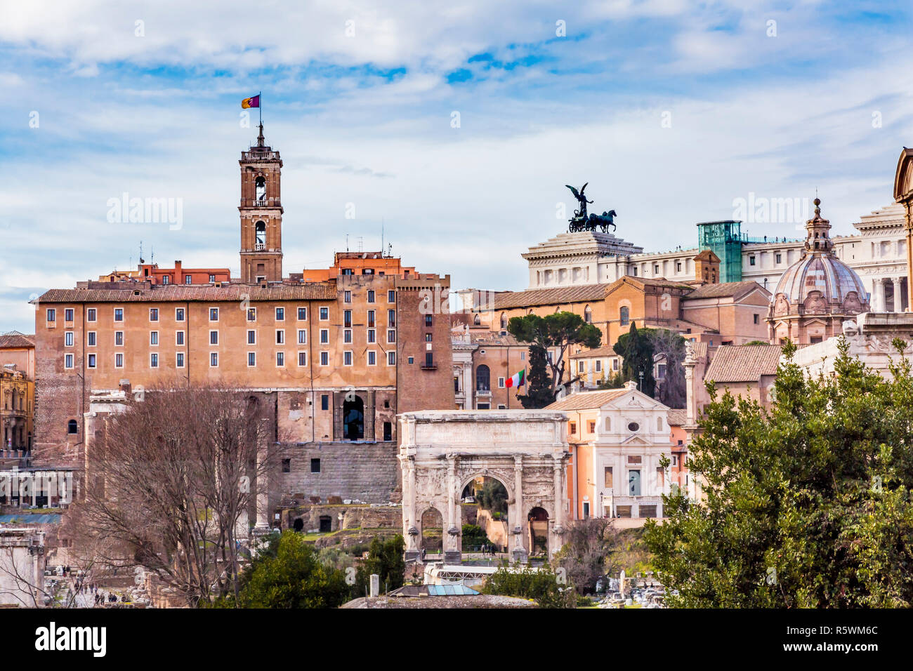 Roman Forum Arch Capatoline Hill Columns Rome Italy Stock Photo - Alamy