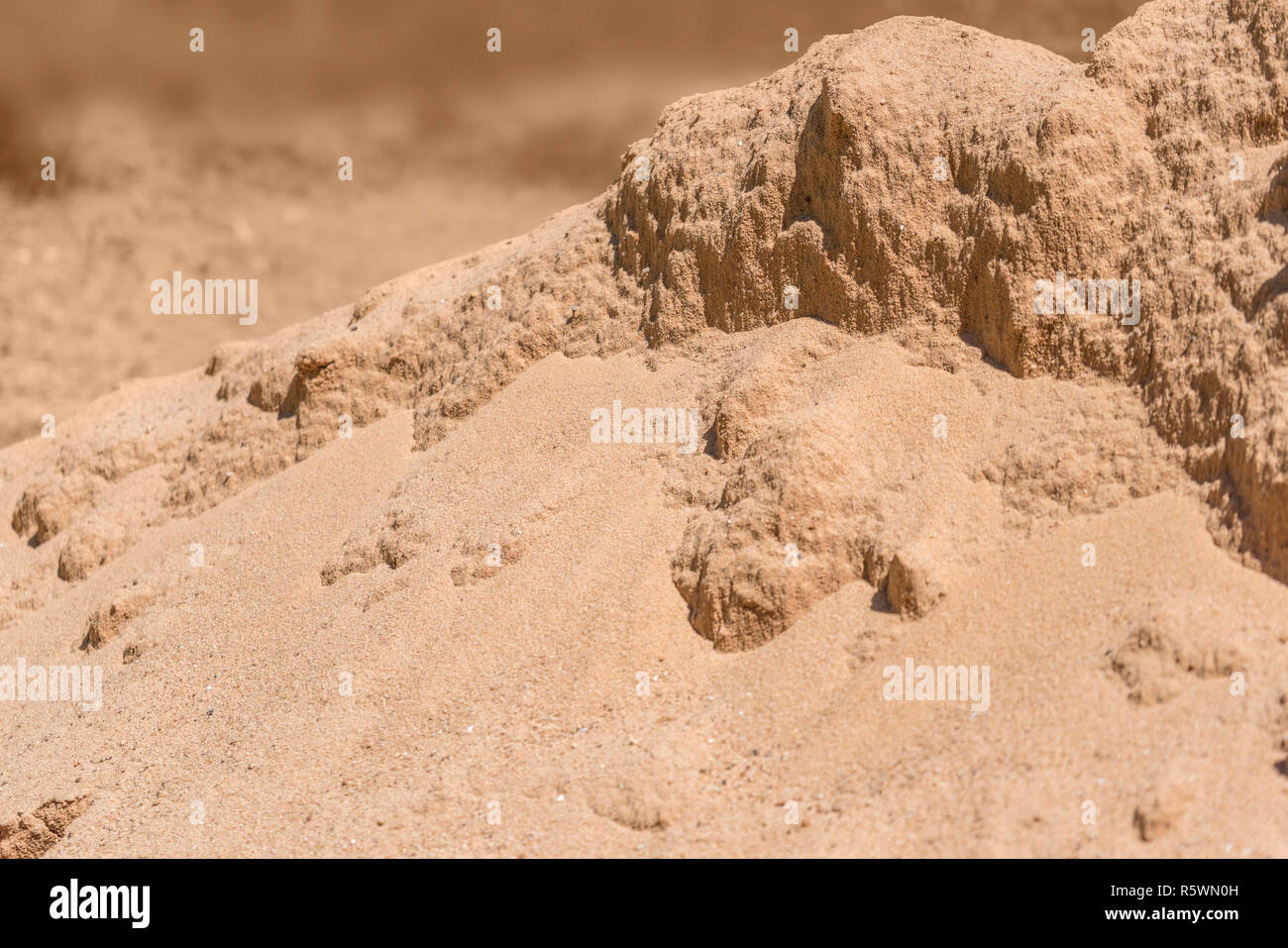 Sandhaufen hi-res stock photography and images - Alamy