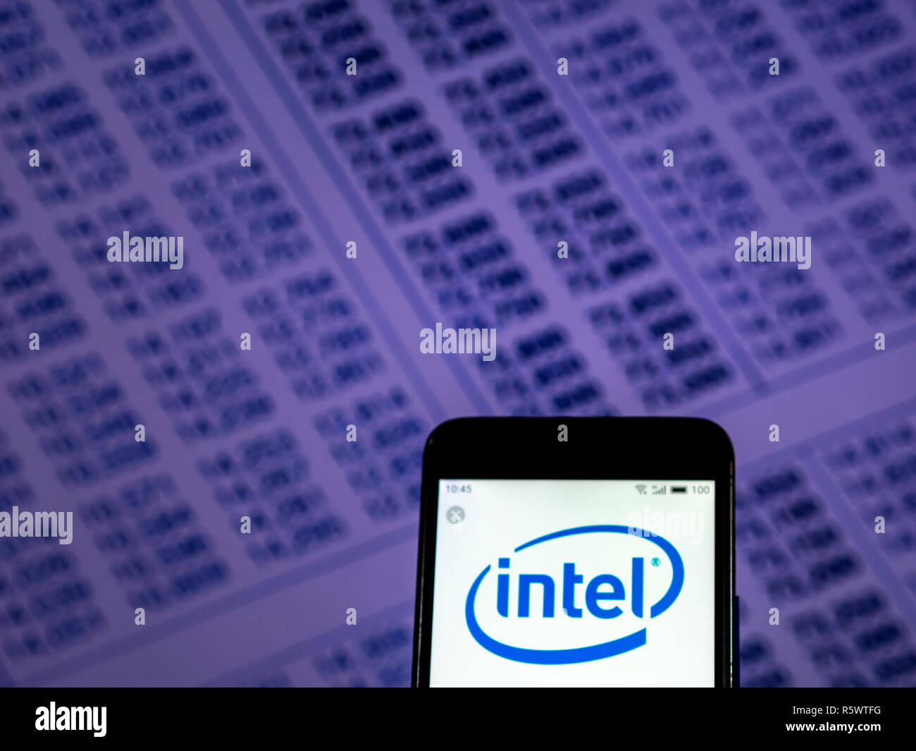 Logo intel hi-res stock photography and images - Alamy