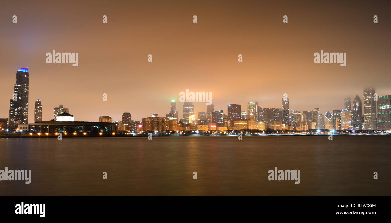 Chicago skydeck sunset hi-res stock photography and images - Alamy