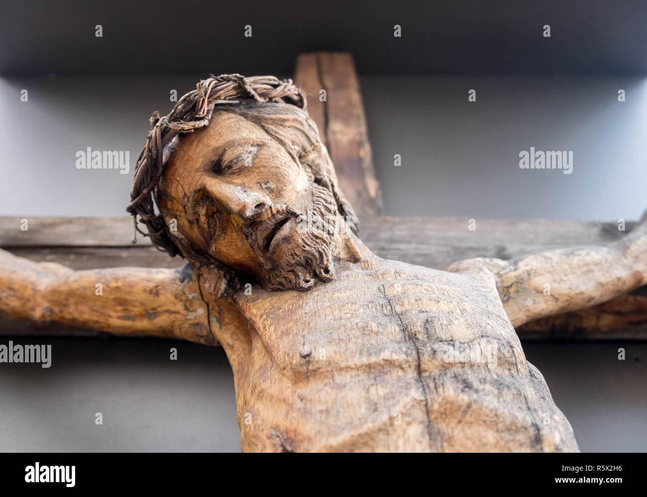 Reenactment crucified hi-res stock photography and images - Alamy