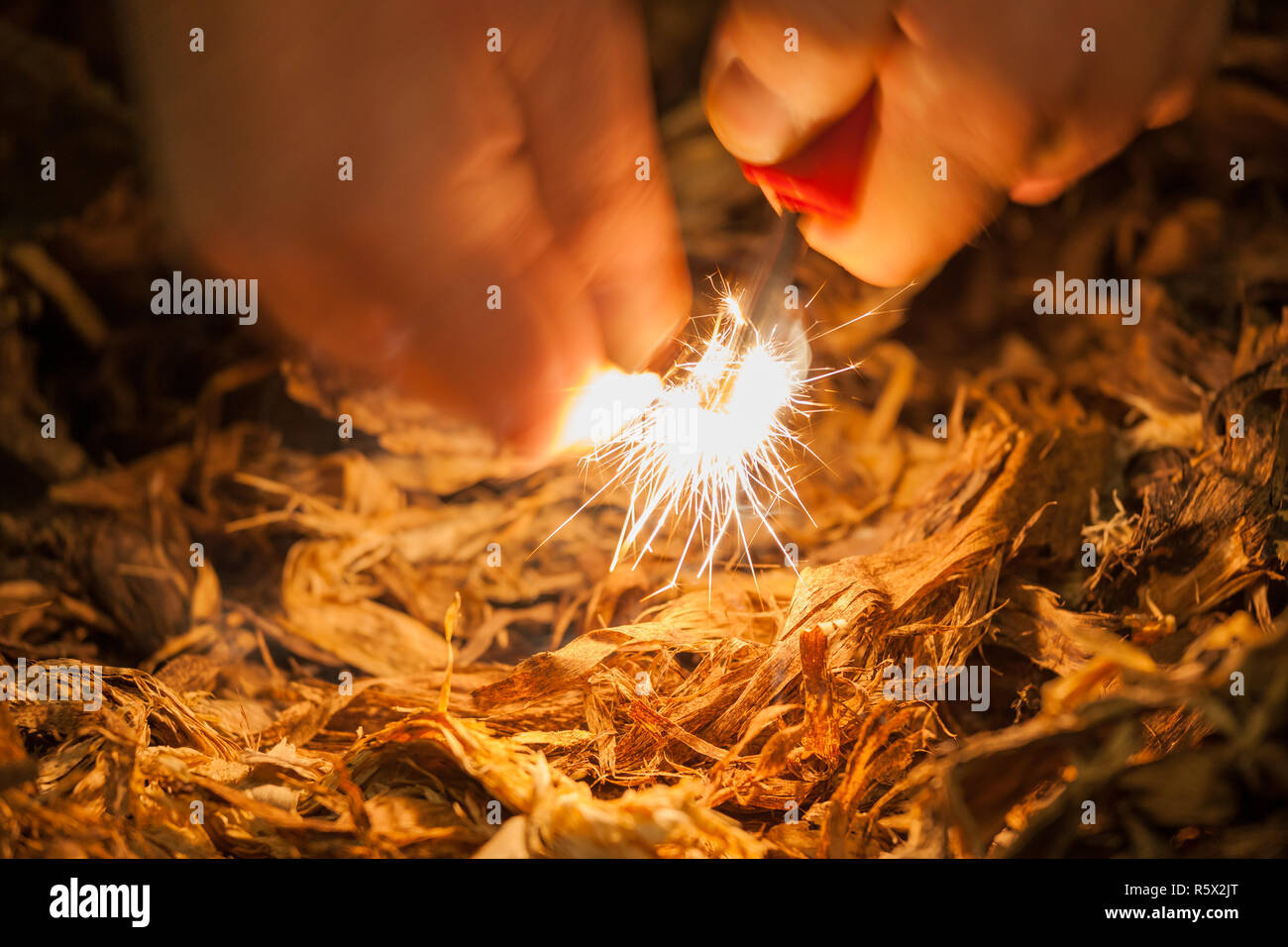 Making fire flint hi-res stock photography and images - Alamy