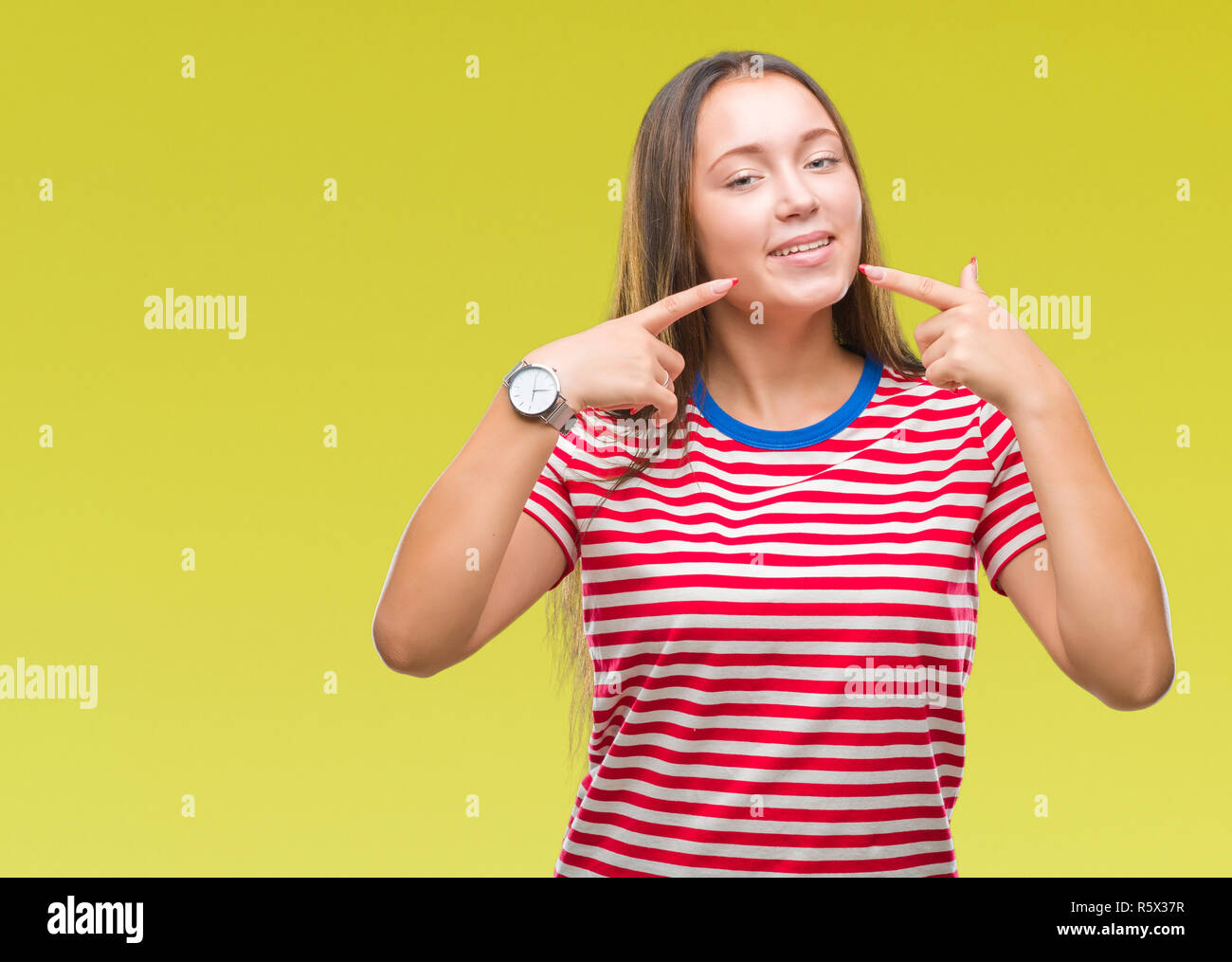 Young caucasian beautiful woman over isolated background smiling ...