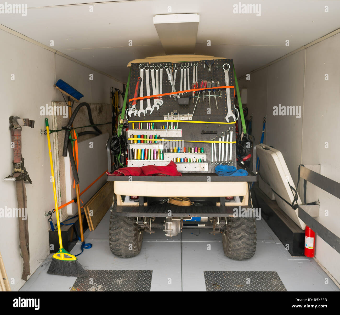 Trailer toolbox hi-res stock photography and images - Alamy