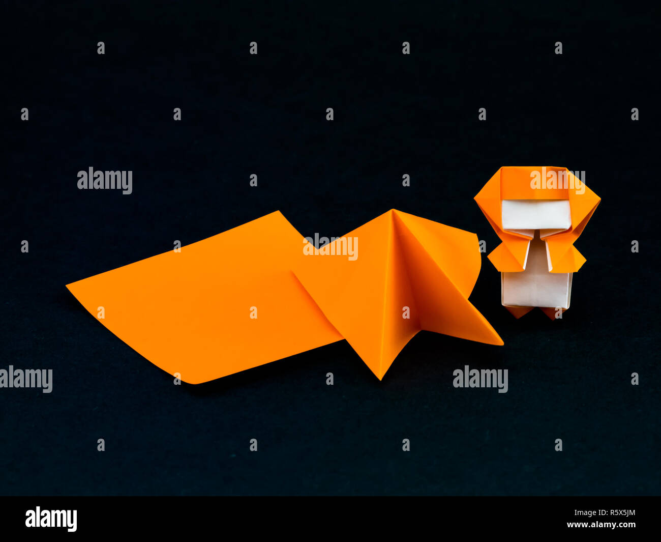 Japanese Origami Toys Folding Instructions How to Play Stock Photo - Alamy