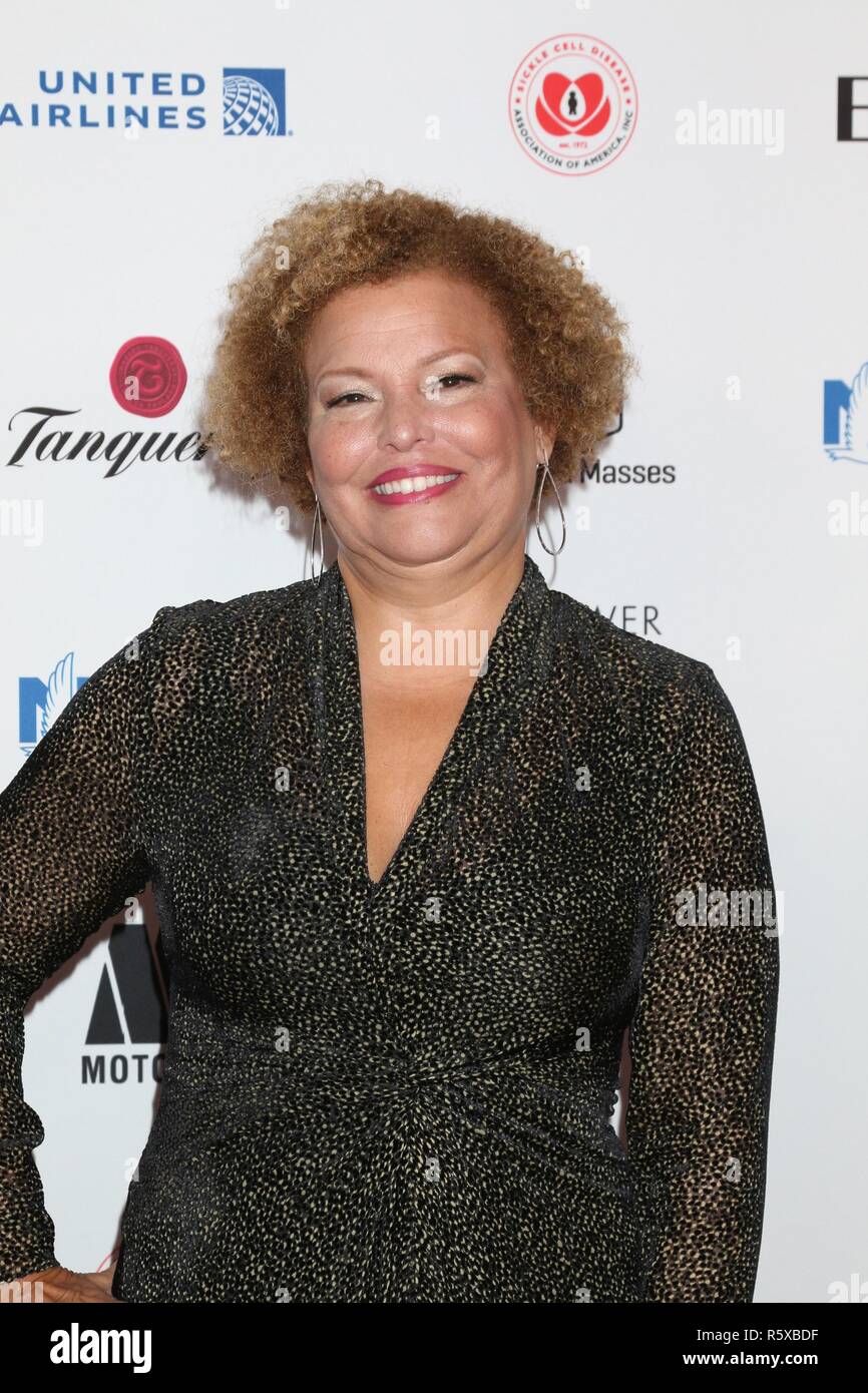 Beverly Hills, CA. 30th Nov, 2018. Debra Lee at arrivals for Annual ...