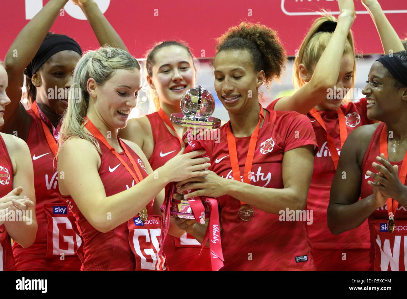 England netball team hi-res stock photography and images - Alamy