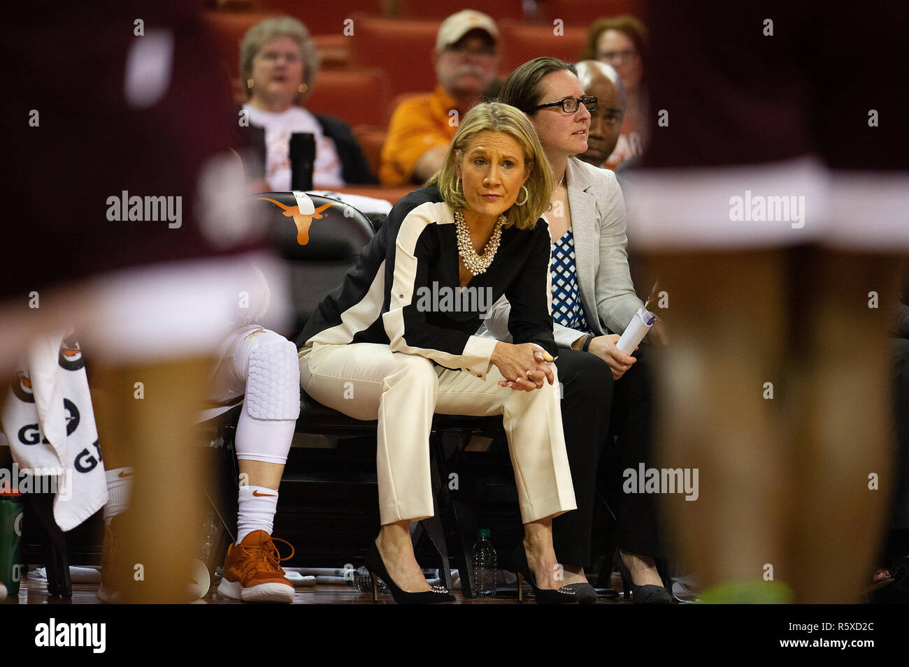 Austin, TX, USA. 02nd Dec, 2018. Texas Longhorns Head Coach Karen Aston ...