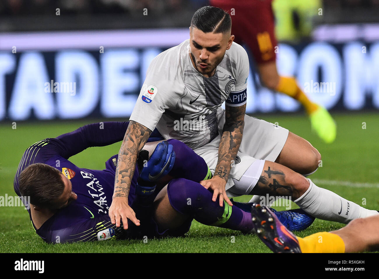 Rome, Italy. 03rd Dec, 2018. Football Serie A-Roma vs Intter-Rome-02-12 ...
