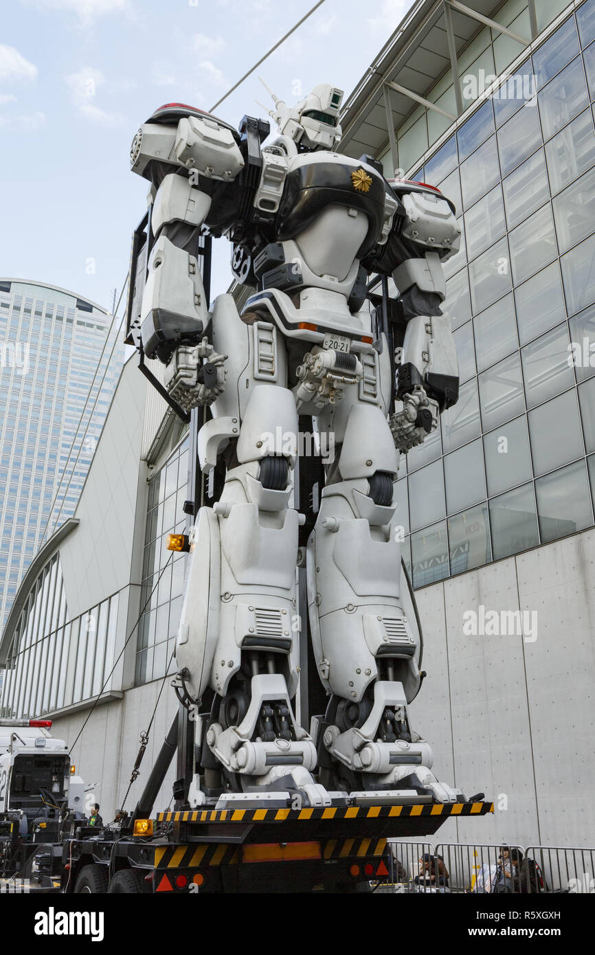 Chiba, Japan. 2nd Dec, 2018. A giant Patlabor robot stands tall during ...