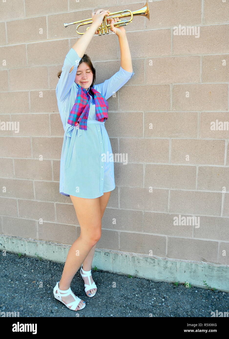 Female jazz trumpet performer Stock Photo - Alamy
