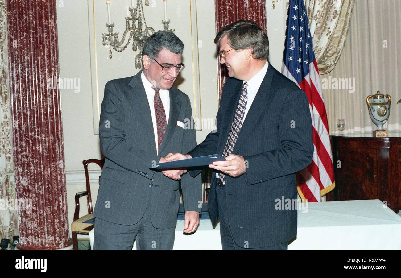 man accepting award taking a picture Stock Photo - Alamy