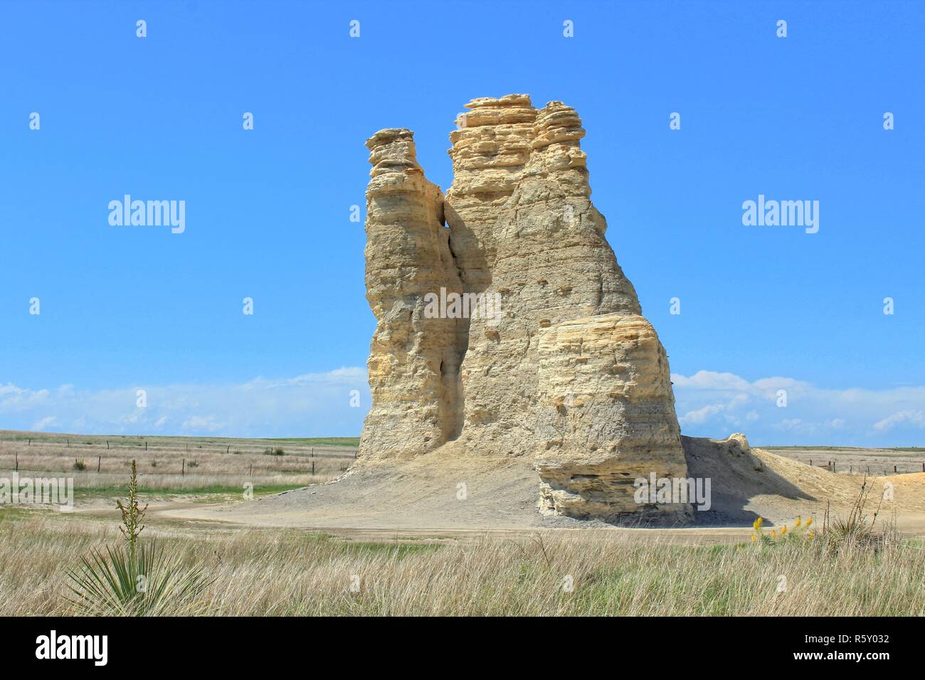 Kansas Castle Rock in Western Kansas with blue sky,clouds, and Yuccas ...
