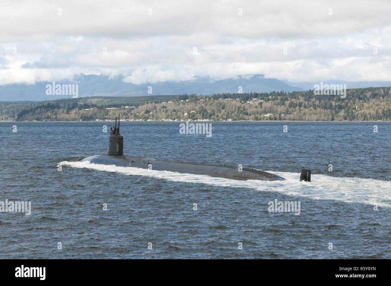 Uss jimmy carter hi-res stock photography and images - Alamy