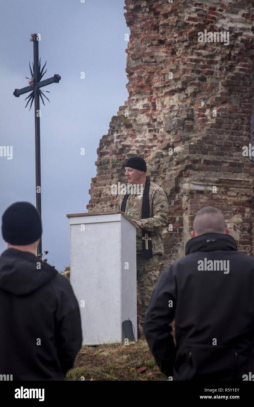 Canadian forces army chaplain hi-res stock photography and images - Alamy