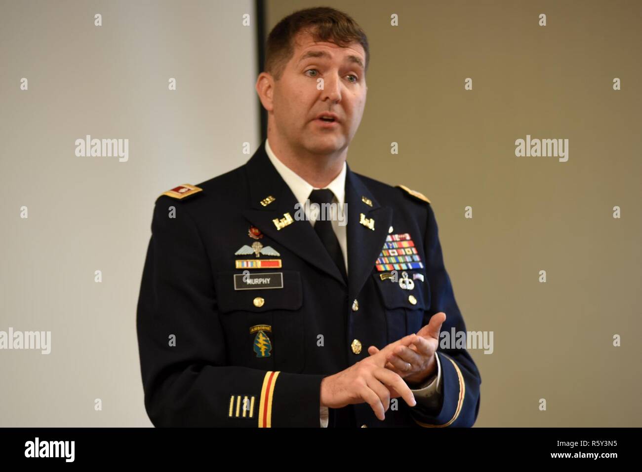 Lt. Col. Stephen Murphy, U.S. Army Corps of Engineers Nashville ...