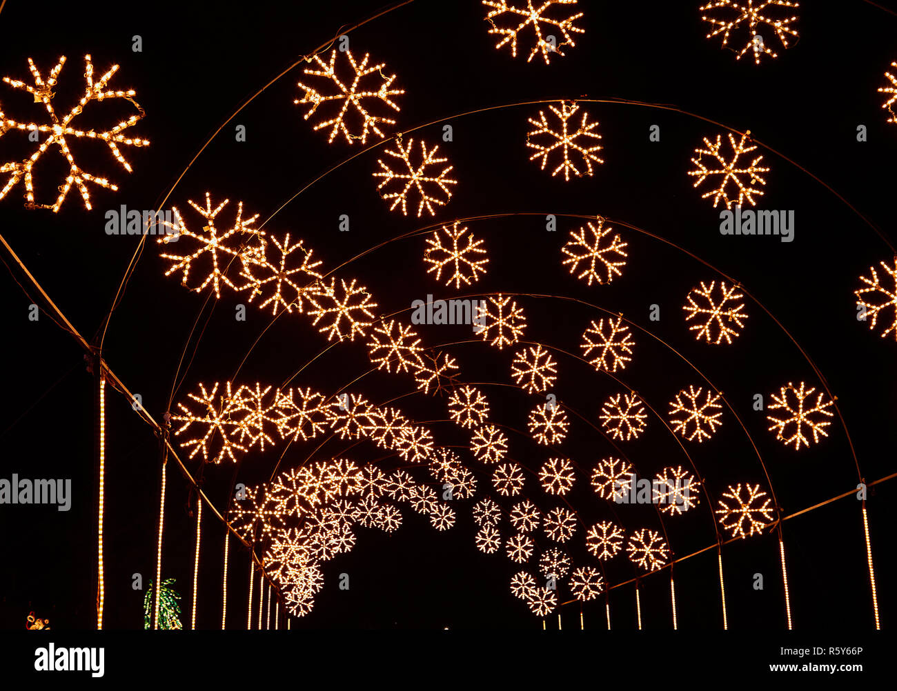 Prescott Valley, Arizona, USA - November 27, 2018: Christmas light ...