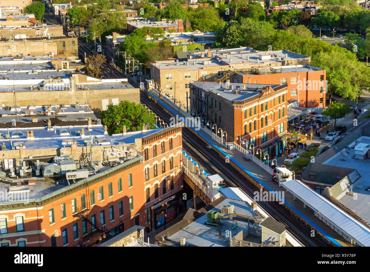 Chicago Elevated Train Station Stock Photo - Alamy