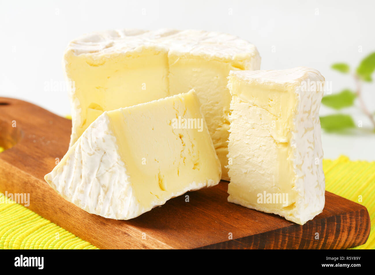 Chaource cheese hi-res stock photography and images - Alamy