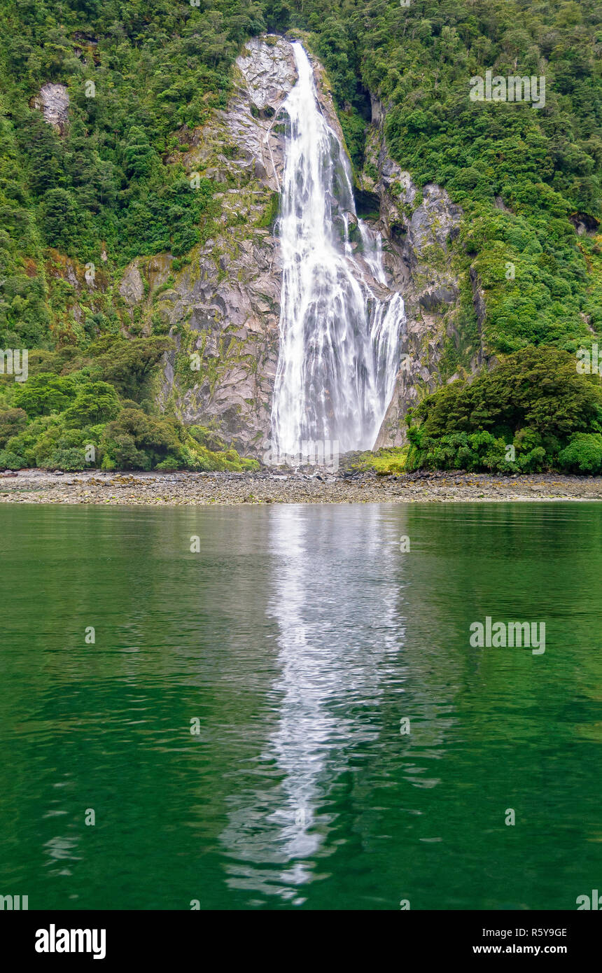 Bowen Falls - Milford Sound Stock Photo - Alamy